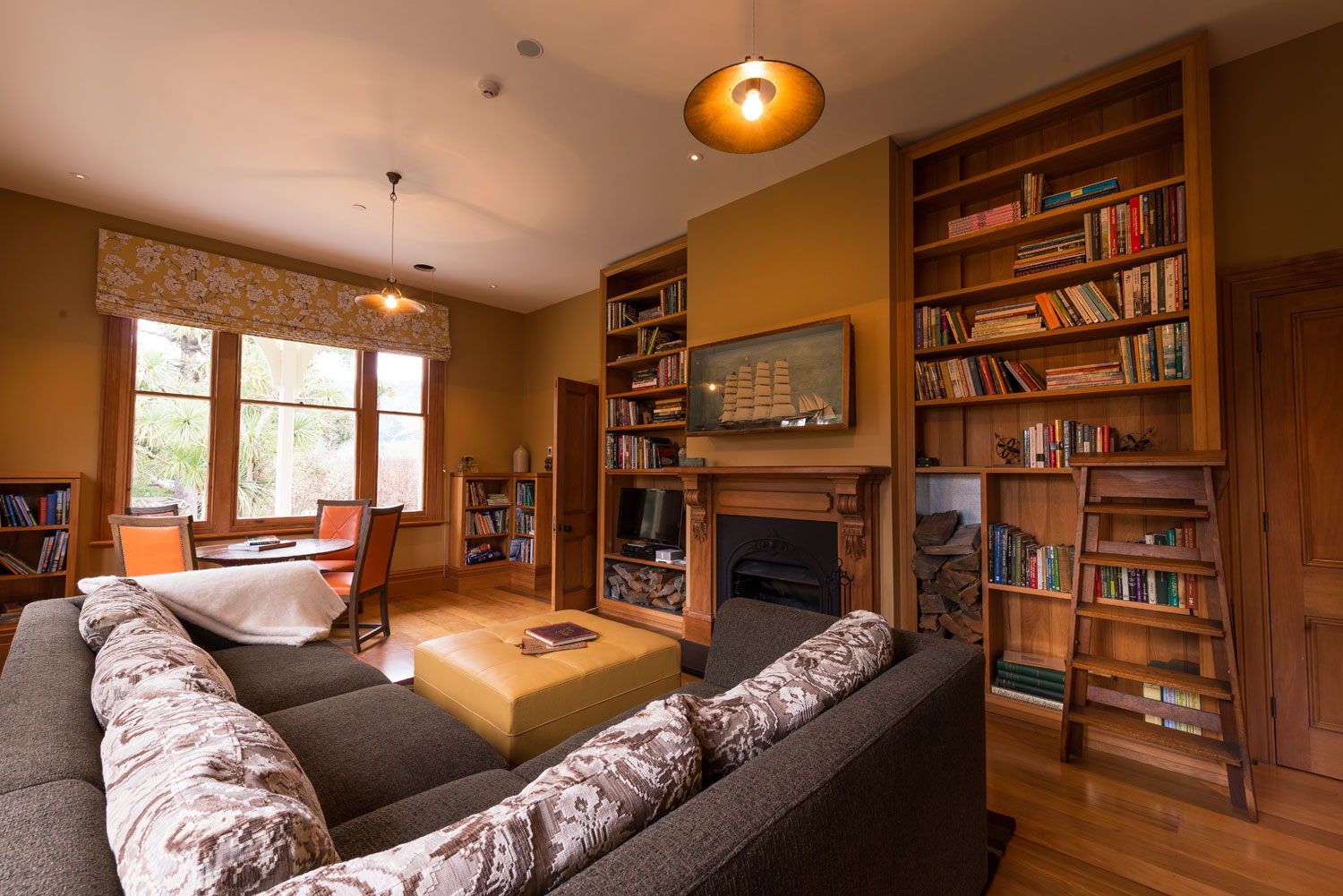 Romance & Heritage At Annandale Homestead In New Zealand