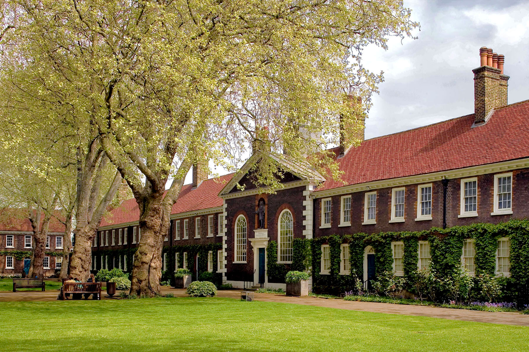 Museum Of The Home's Revamped Gallery Exploring Home Life From 1878 To 2049