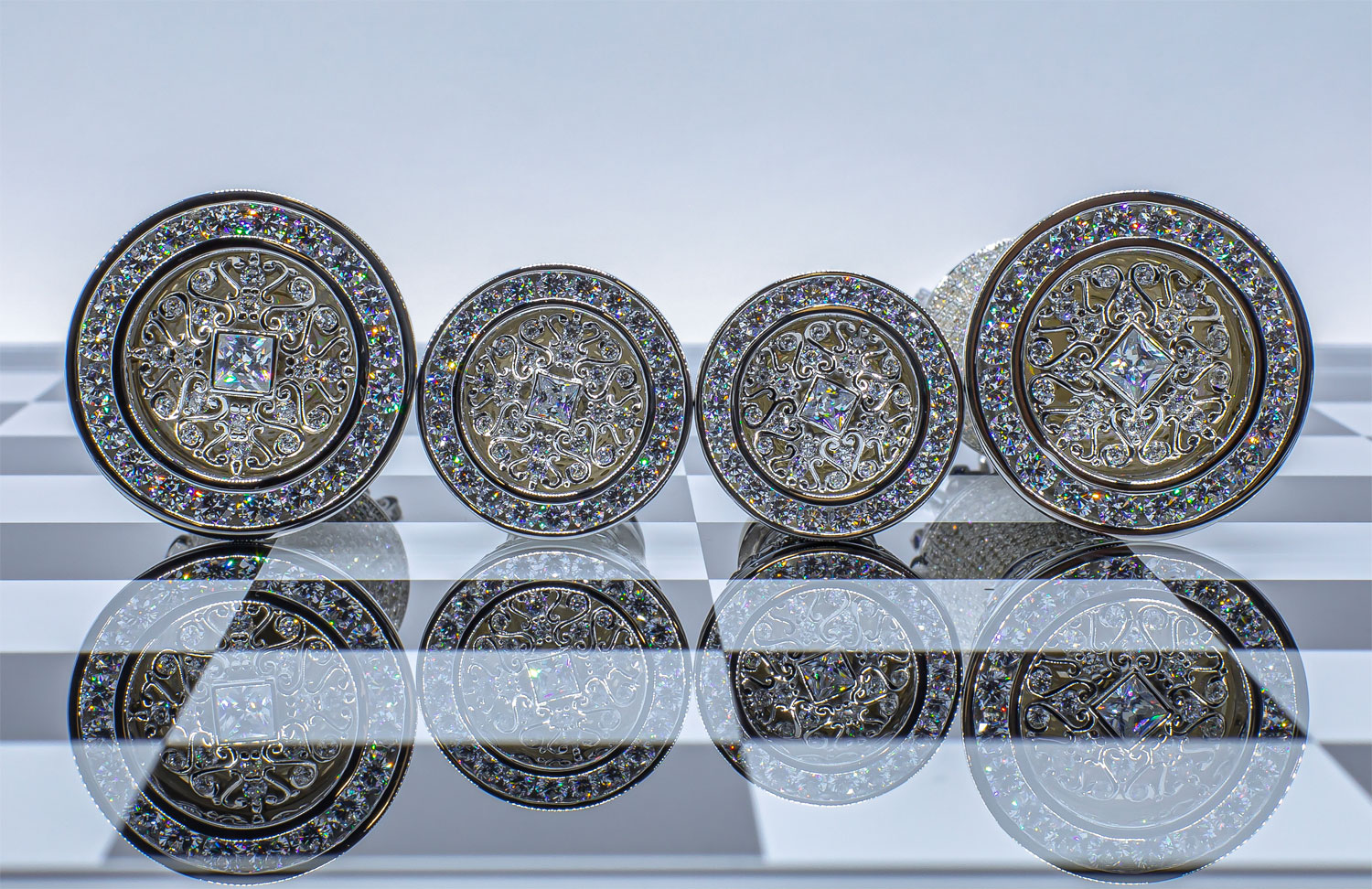 The Pearl Royale, The Most Expensive Chess Set In The World