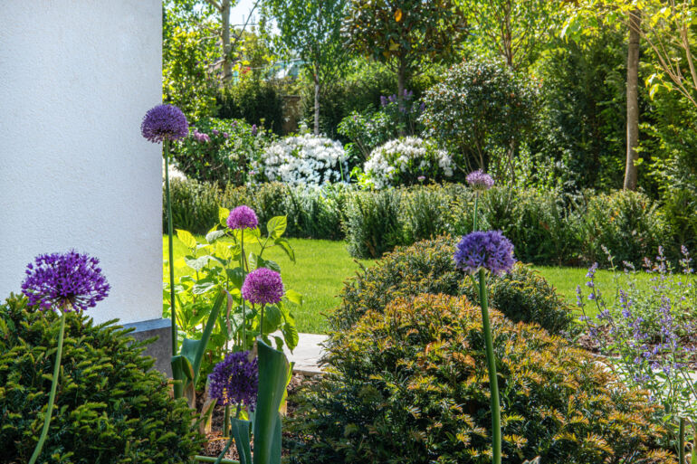 Holford House Is As Beautiful On The Inside As It Is On The Outside