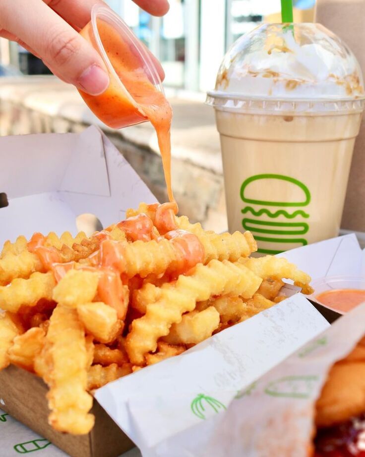 Shake Shack & Chef Neil Rankin Unveil Their Vegan Crispy Shallot Burger