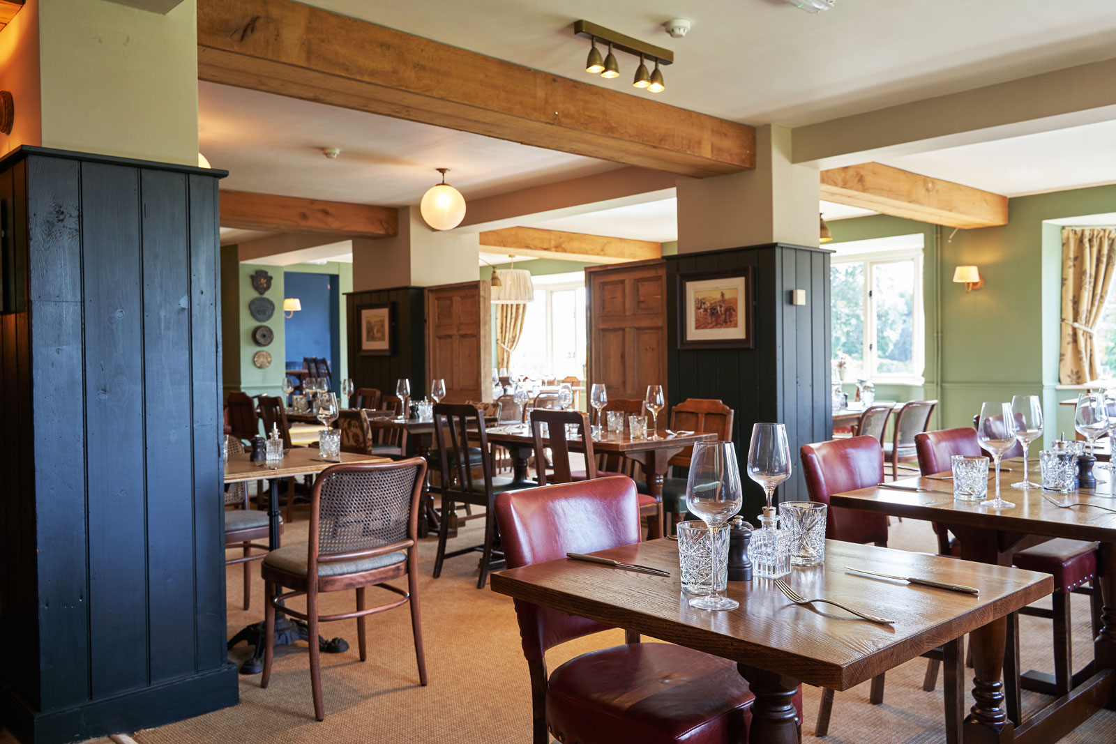 Stylish Rooms Of Charming Country Pub The Beckford Inn, Tewksbury