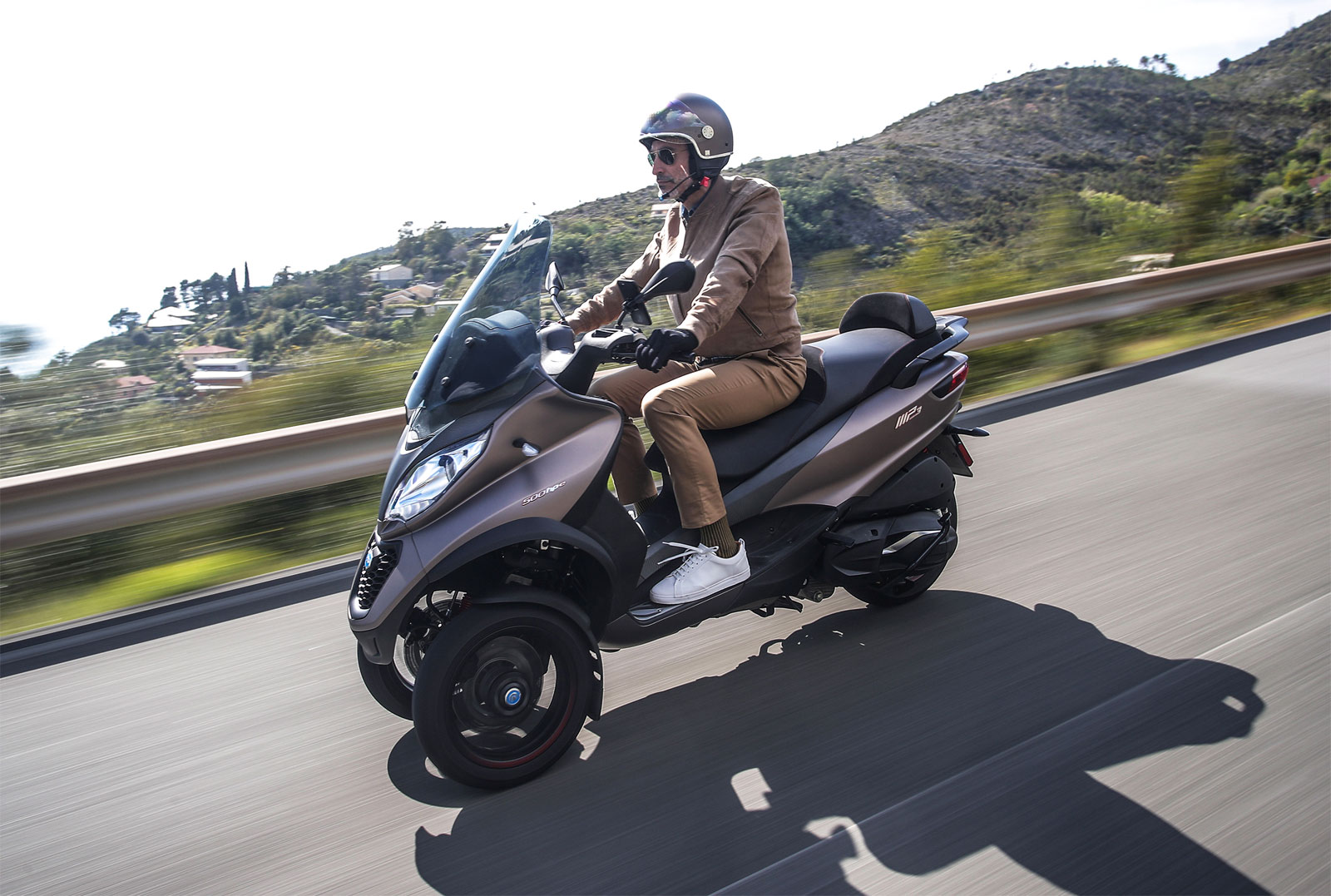 The Piaggio MP3 Sport Advanced 500 Three Wheel Scooter Ticks All The Boxes