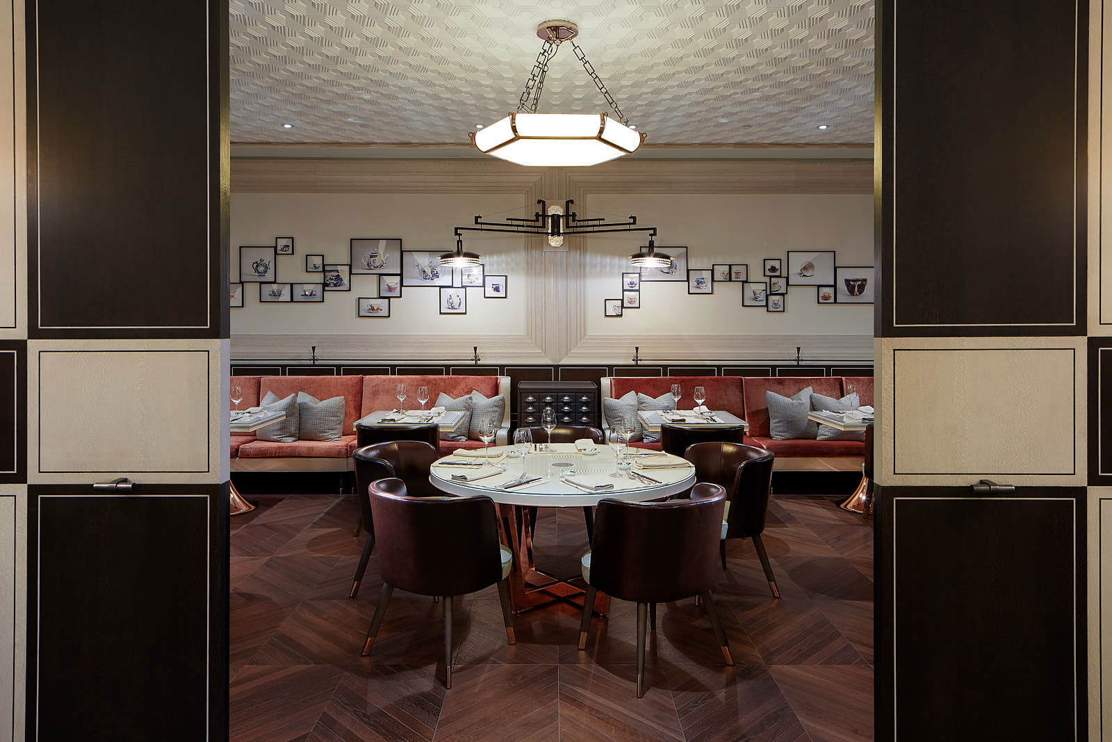 Holt’s Café At Rosewood Hong Kong Reimagines Cantonese & Western Classics