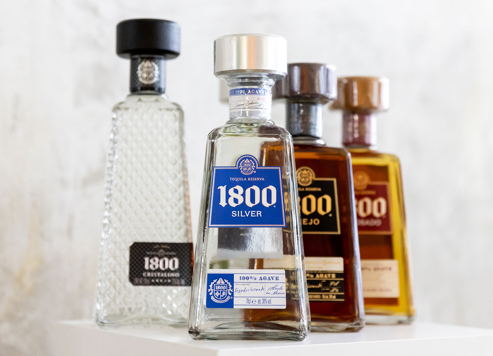 1800 Tequila And Daniel Cordas Combine To Create Bottles With Pizzazz