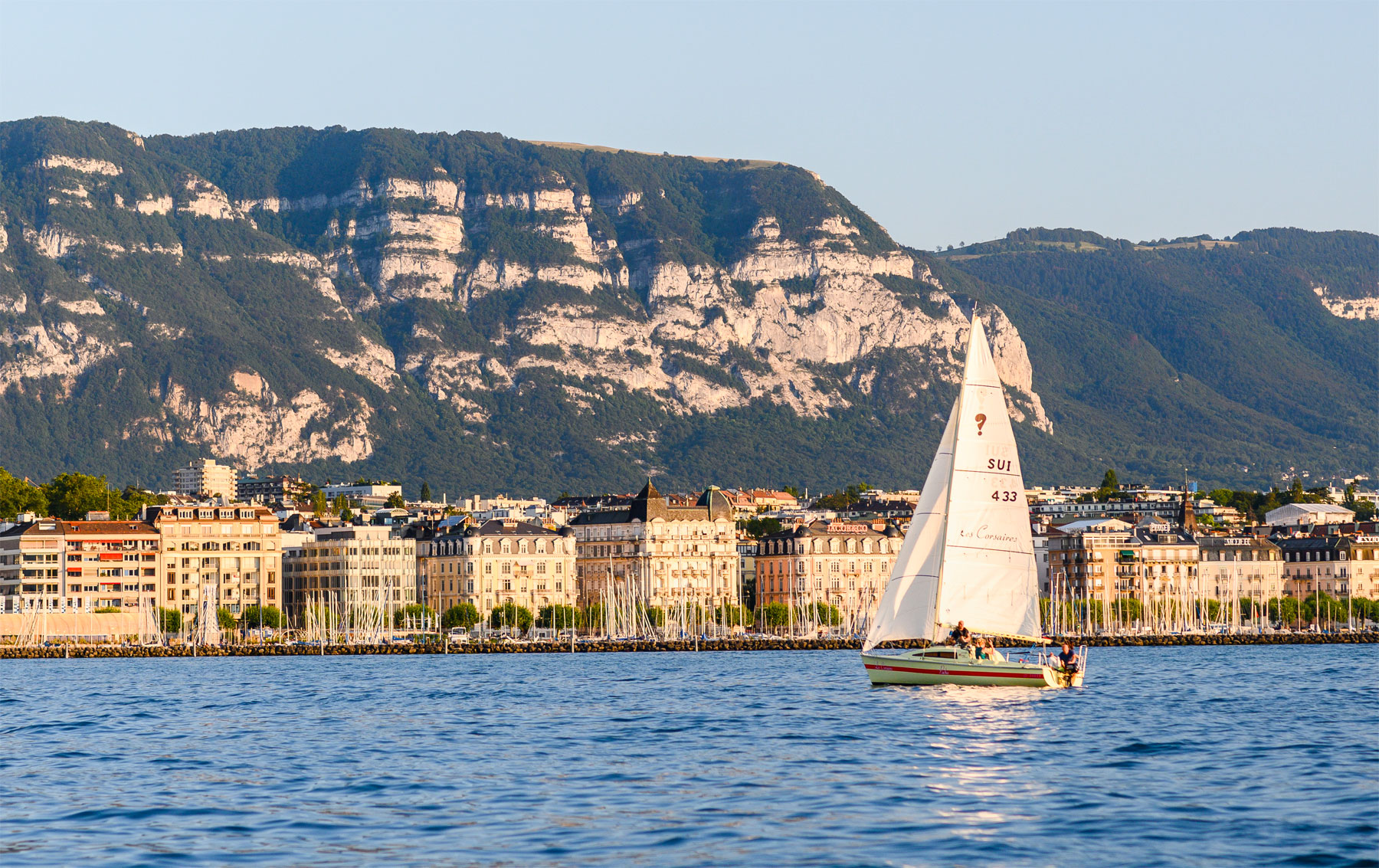 Ways To Experience Geneva On Foot, By Bike And On The Water