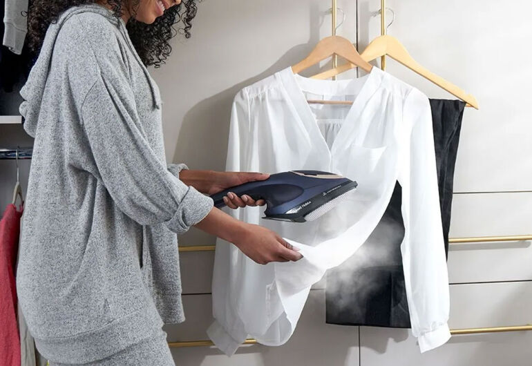 Russell Hobbs Steam Genie 2-in-1 Handheld Steamer Ticks All The Boxes