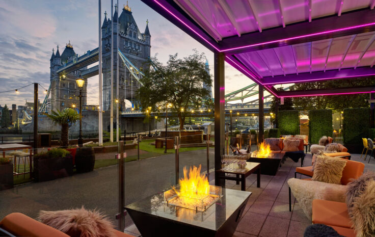 The Lawn, A Glamorous Spot For Food And Drinks In The City Of London