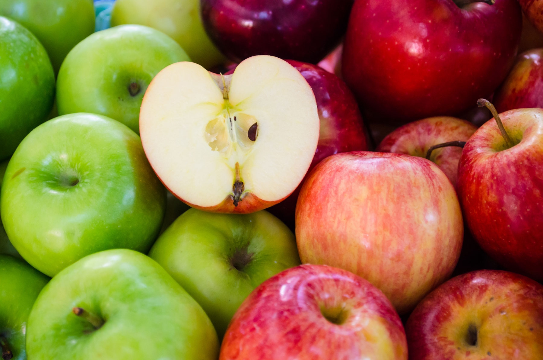 10 Different Ways To Enjoy The Mighty Apple This Apple Season