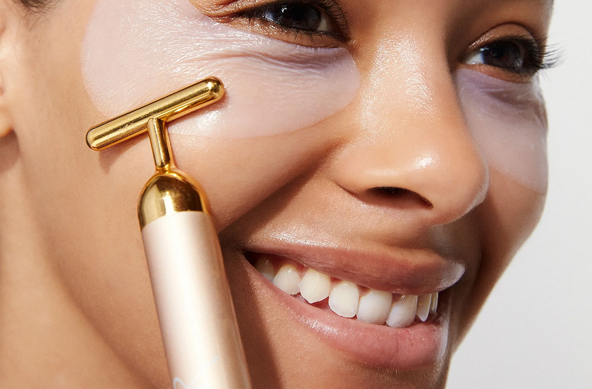 Face Tightening With The Jillian Dempsey 24K Gold-plated Sculpting Bar