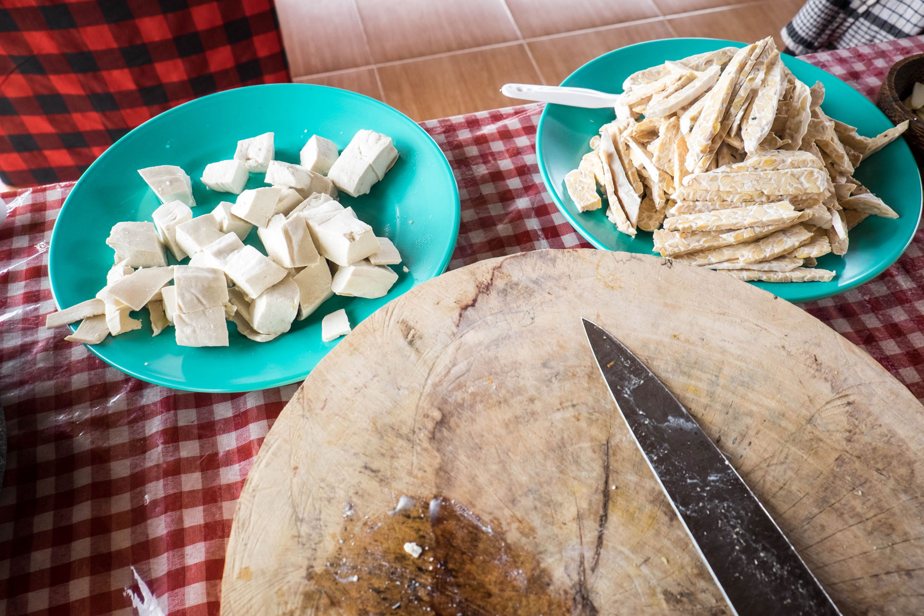 Some Meat Replacements You Need To Try According To A Professional Chef