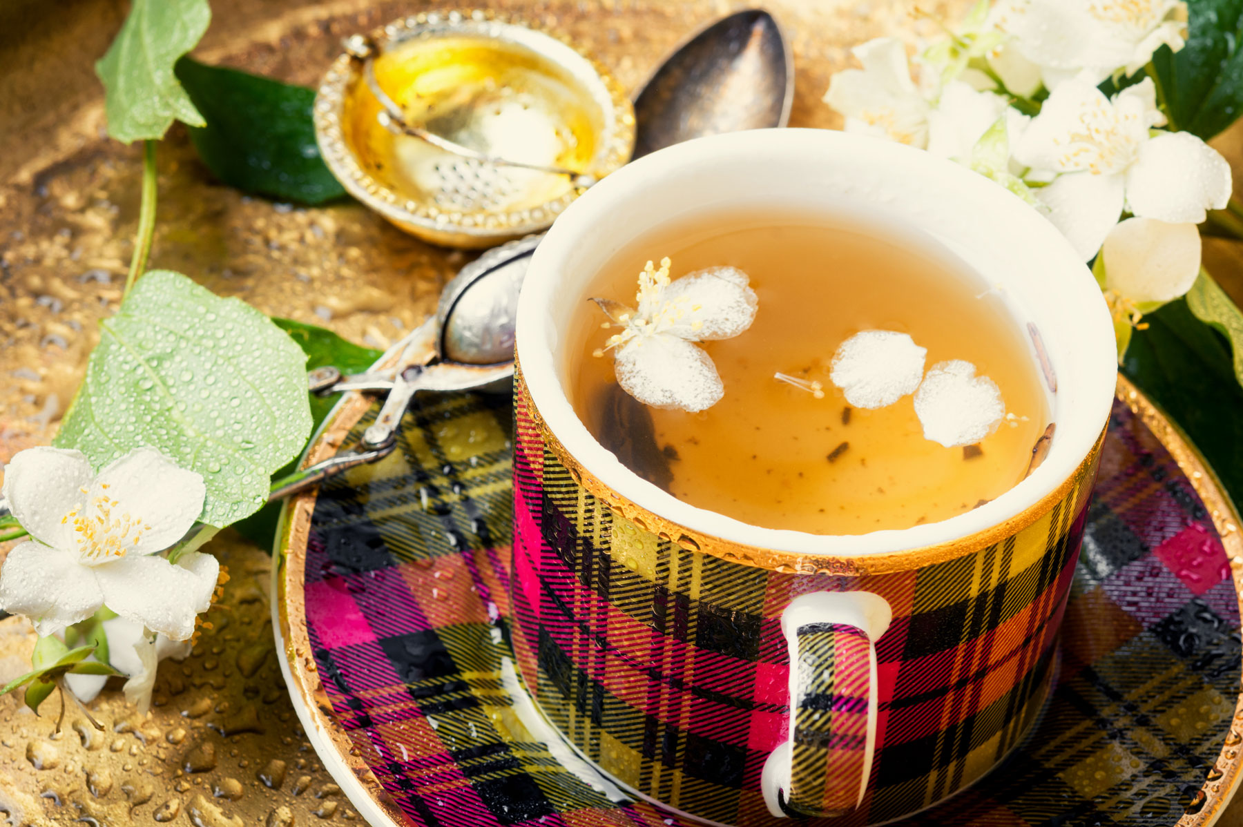 How A Warming Cuppa Can Boost Your Mood This Winter