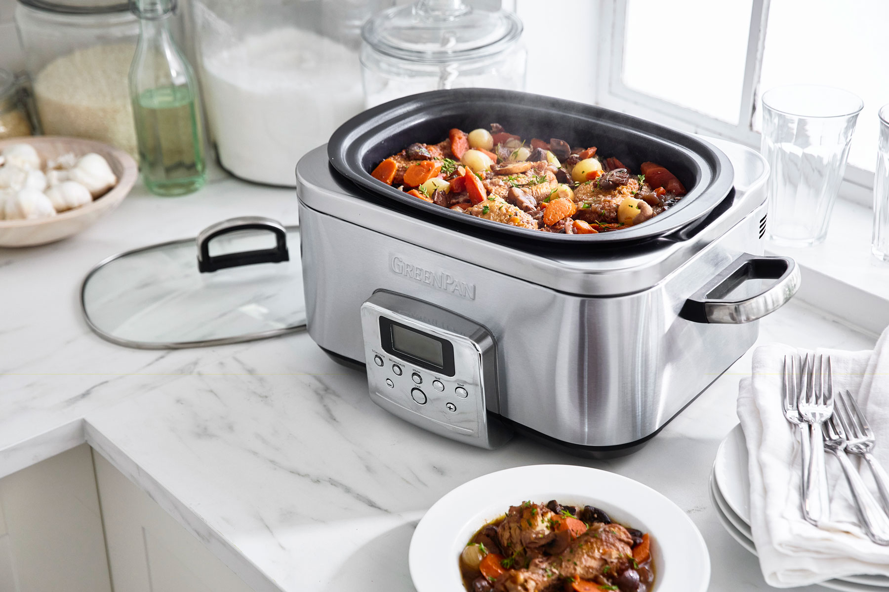 The New GreenPan PFAS-Free Slow Cooker Is A Low & Slow Money Saving Asset