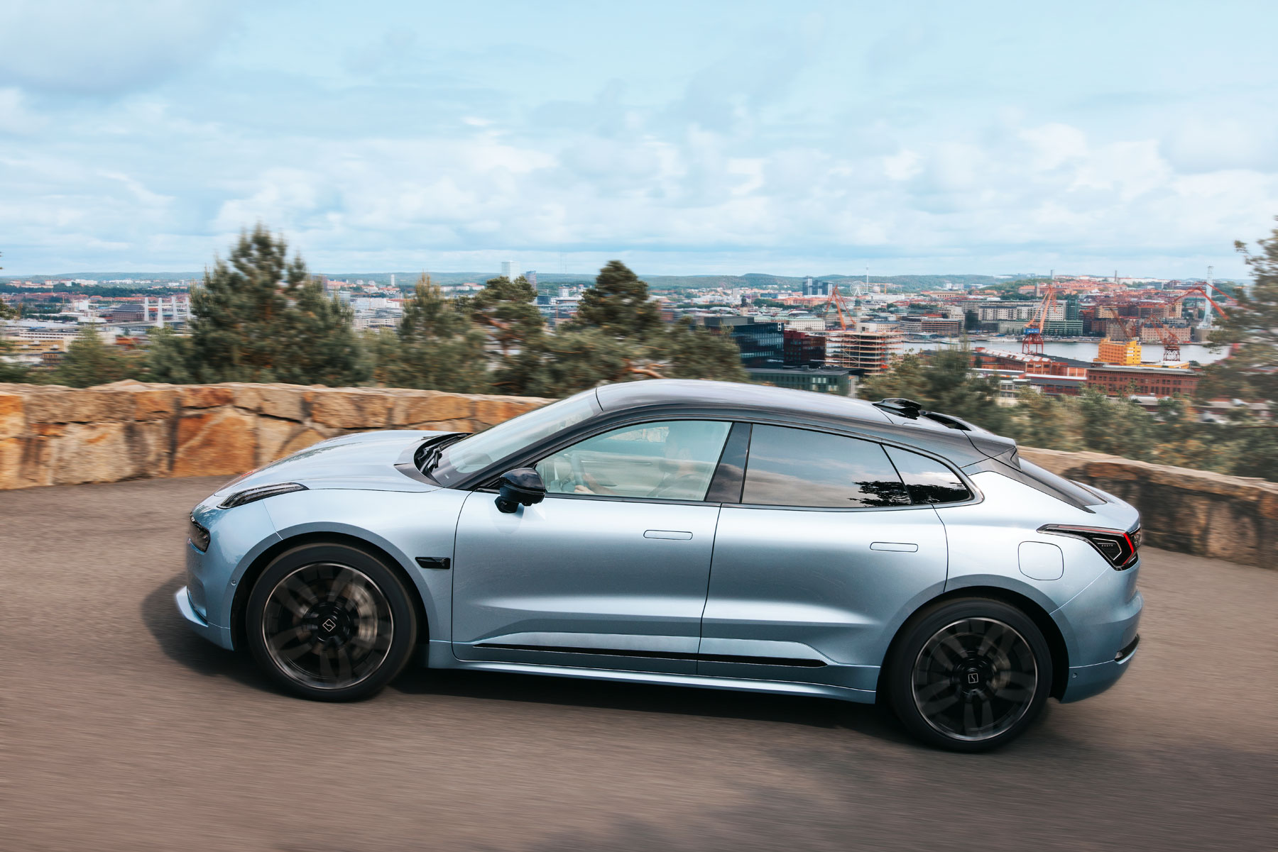 First Consignment Of ZEEKR 001 Luxury Shooting Brakes Heads To Europe