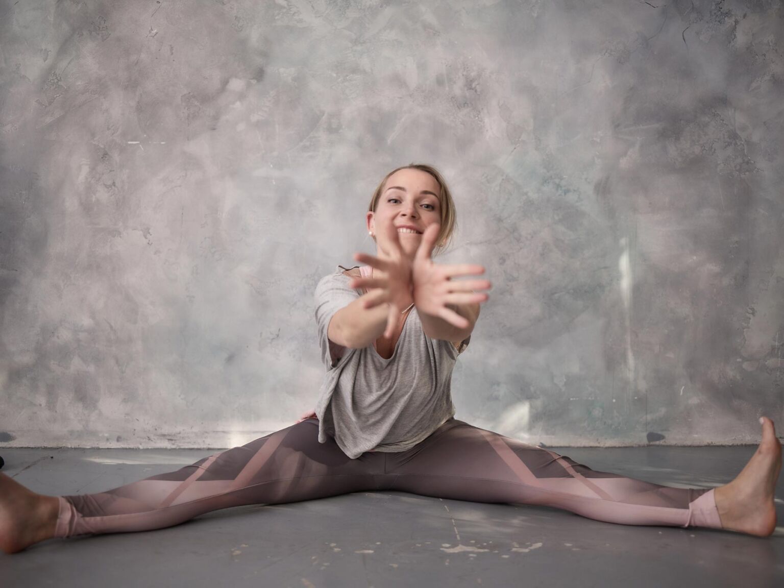 Harnessing The Power Of Kundalini Yoga With Yulya Chai Of Generation Yoga