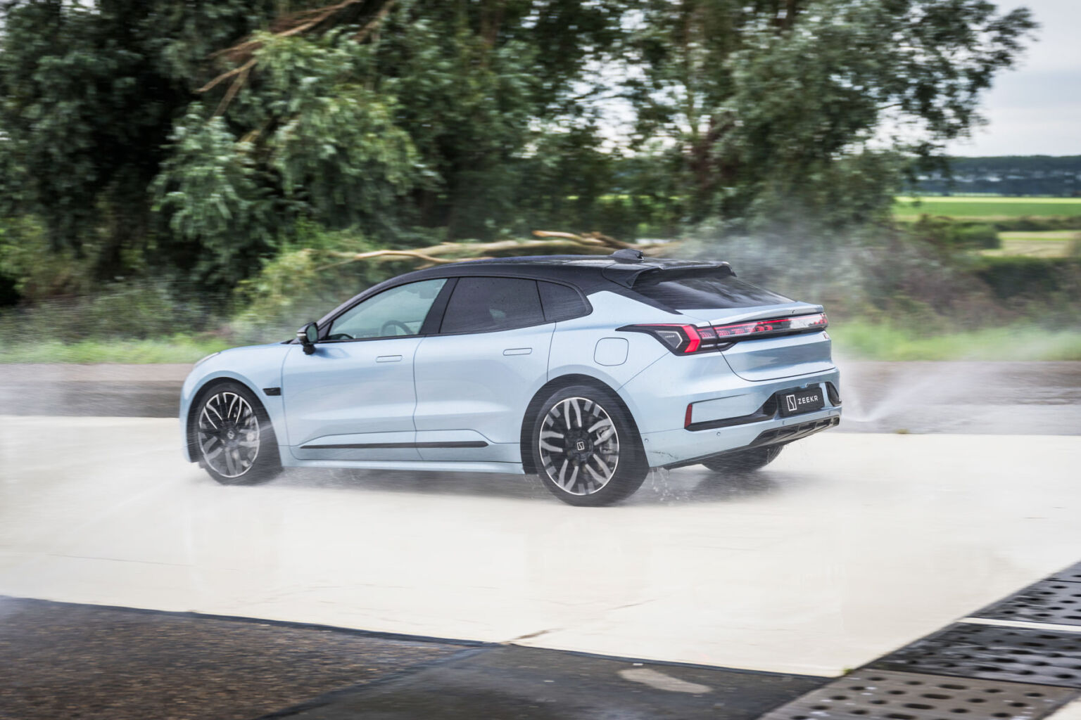 ZEEKR Signs MOU With LKQ Fource For Vehicle Servicing In The Netherlands