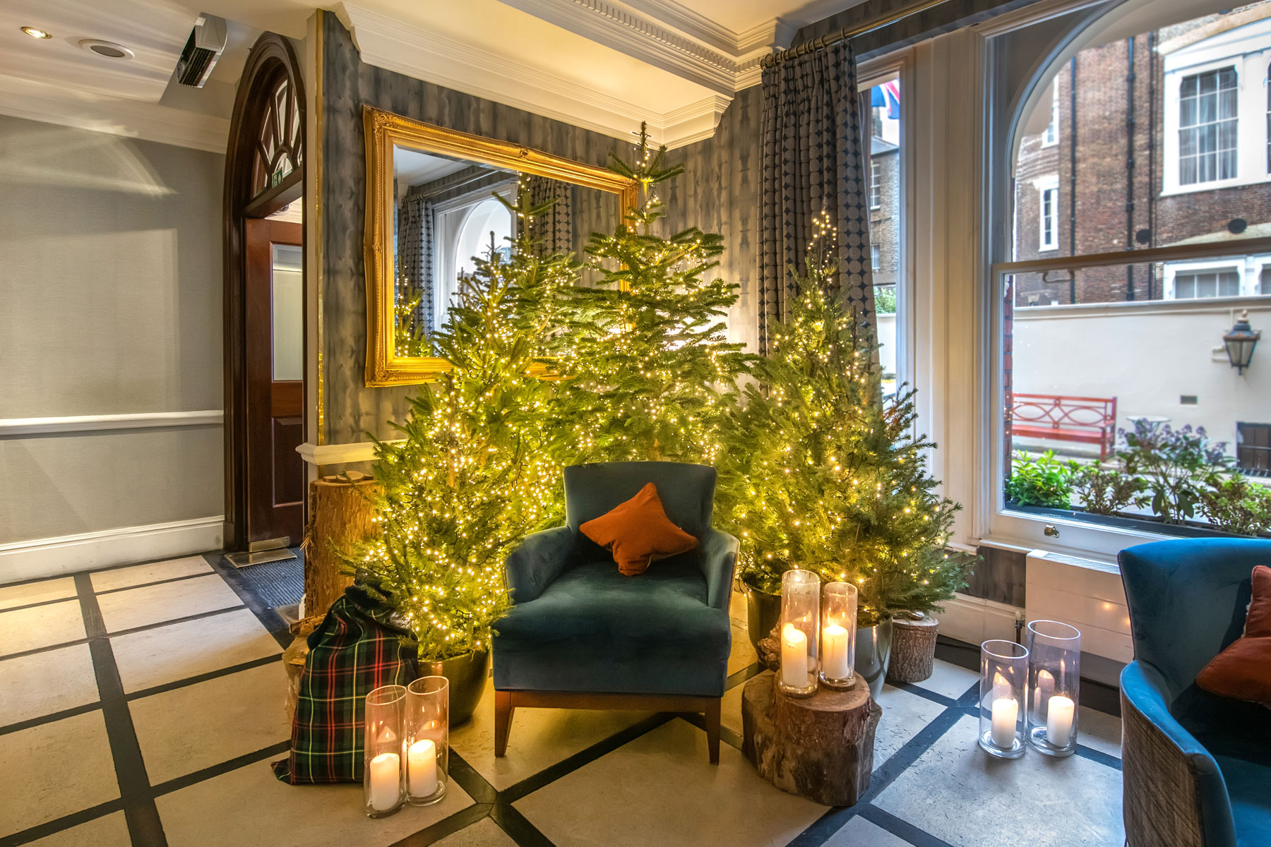 Find The Lucky Sixpence At DUKES London And Win A Free Stay