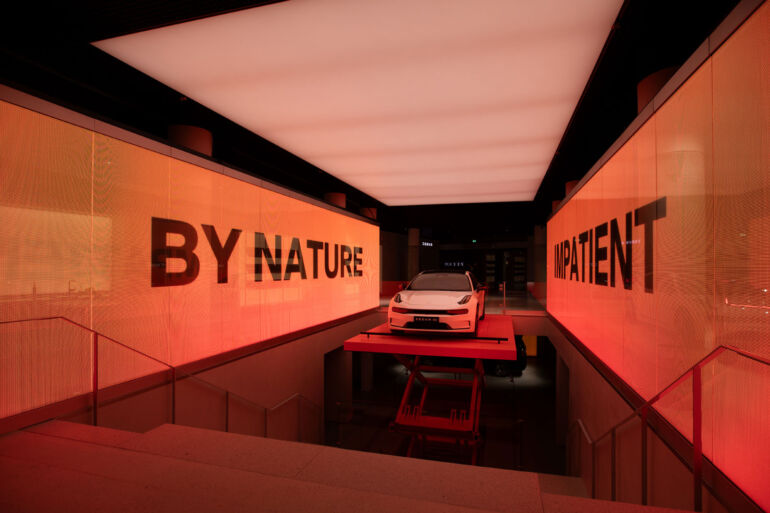 ZEEKR Opens Luxury Showroom In Amsterdam's Busiest Shopping Street