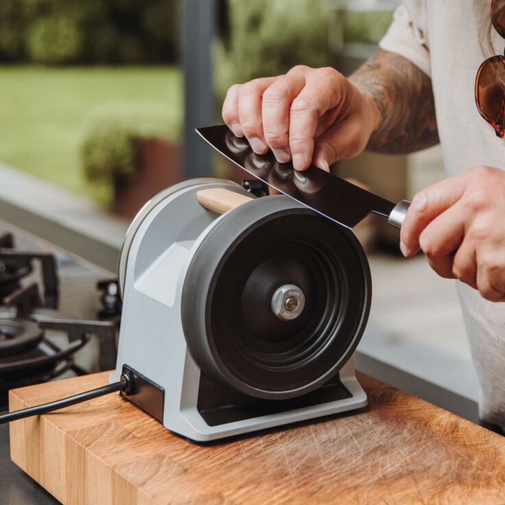 Tormek's New T-1 Knife Sharpener Brings Cutting Edge Sharpness Into The ...