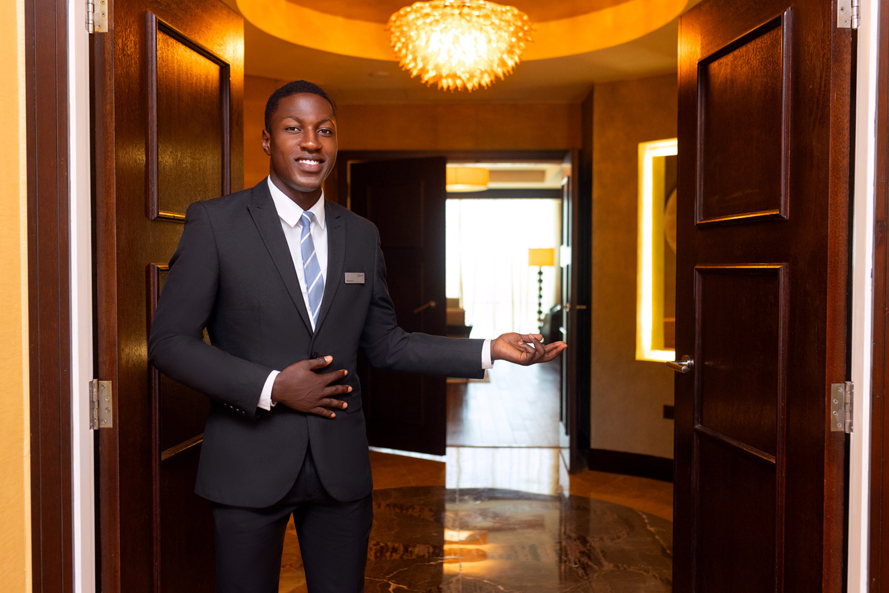 From Soap Service To Boxing Sparring Partners: When The Butler Rings Twice