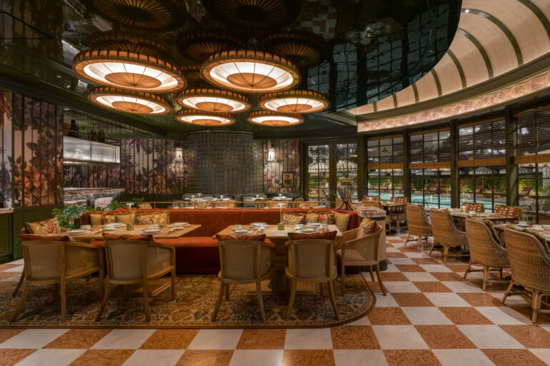 Mid-Autumn Festival At Island Shangri-La Hong Kong's Ming Pavilion