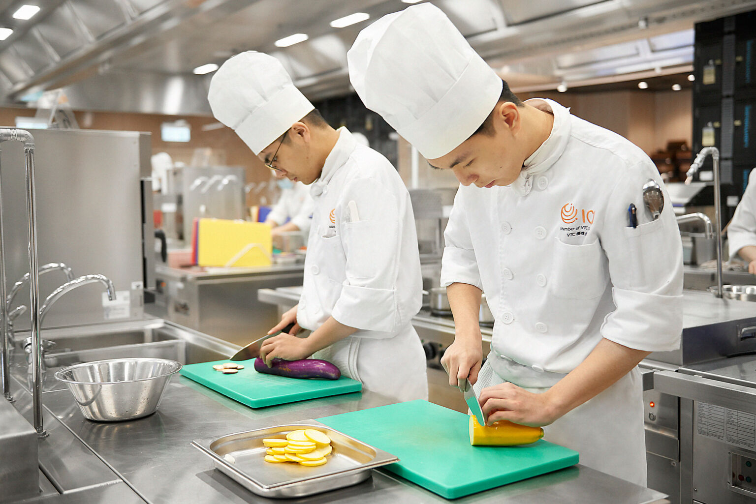 Rosewood Hong Kong & Simon Rogan's The Academy To Partner On Series Of ...