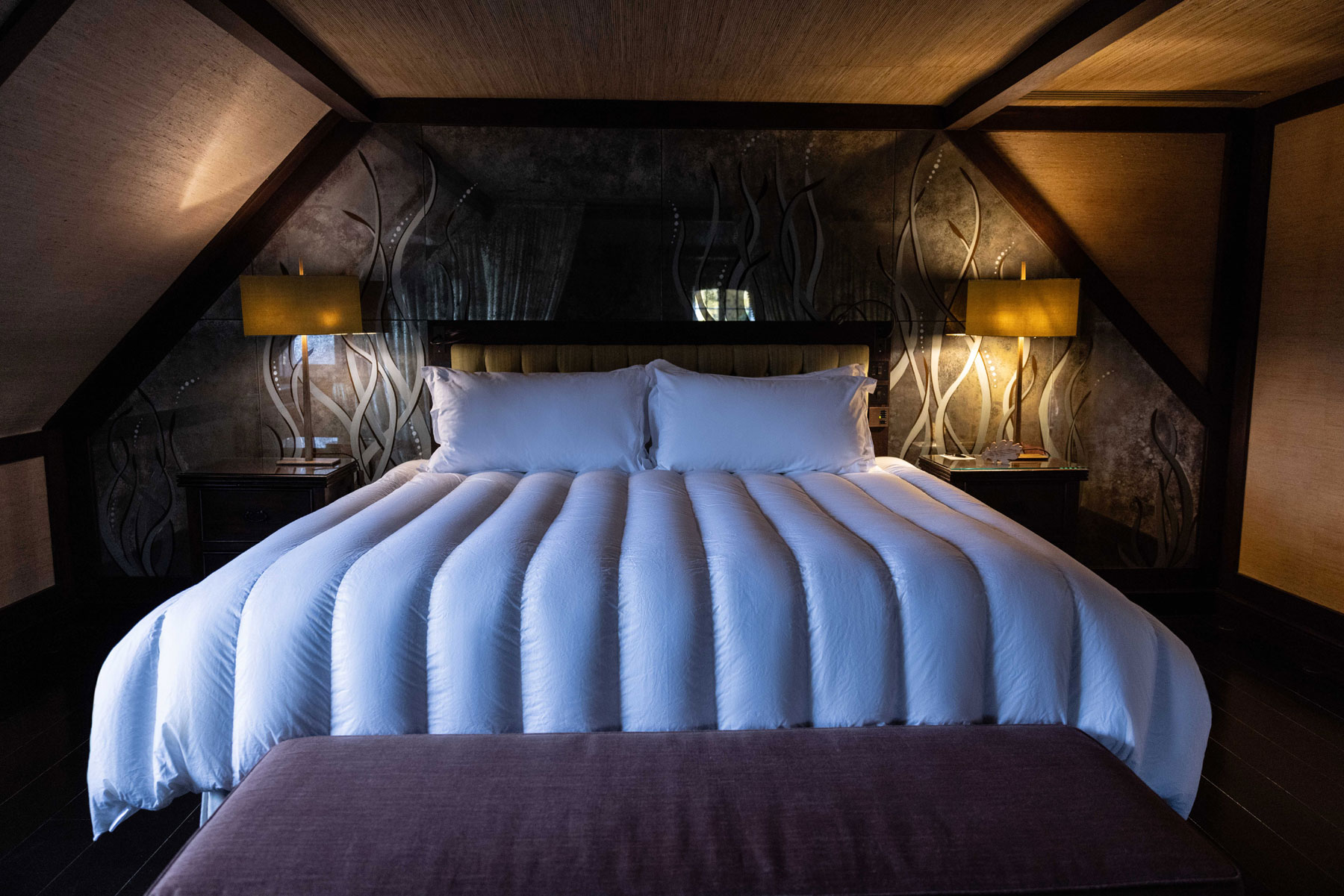 Down Vs Feathers: What's The Difference When It Comes To Duvets?