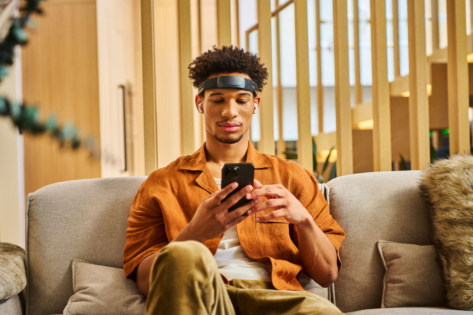 We Review The Muse S Athena, A Brilliant Device That Ticks Almost Every Box