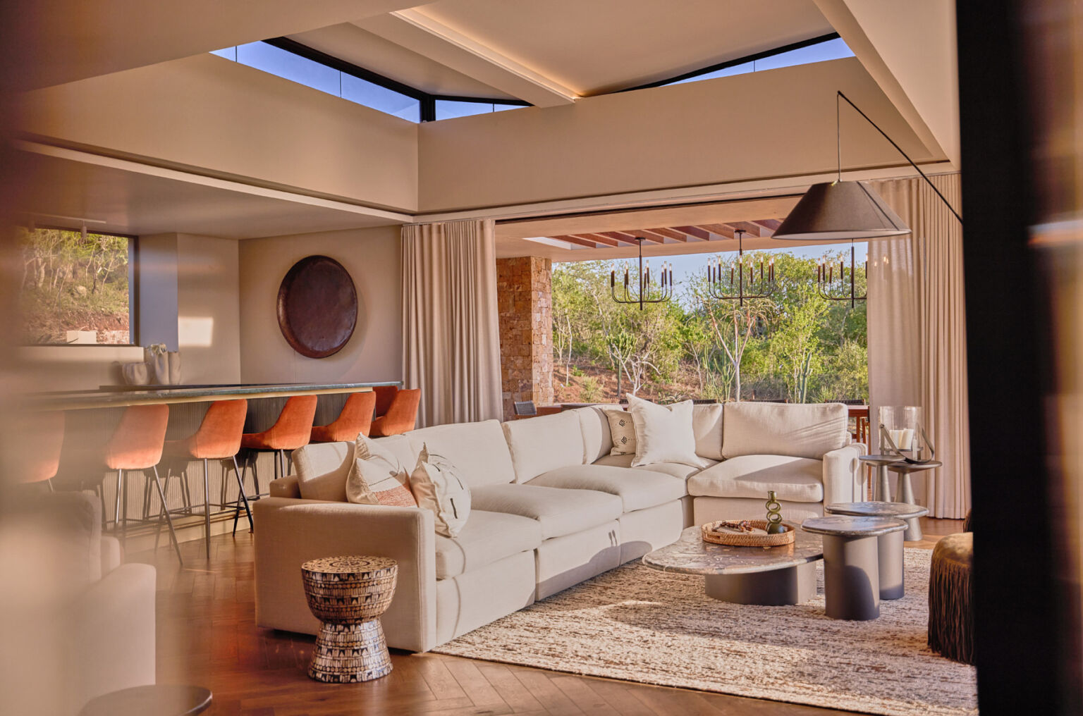 A Peek Inside Jumeirah Thanda Safari’s Five-Bedroom Grand Royal Residence