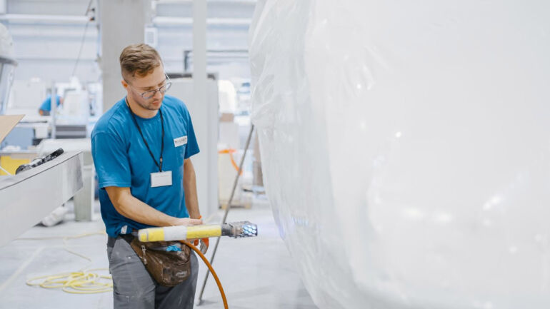 Saxdor Sails Into The Premium Yacht Sector Fronted By Its 460 GTC